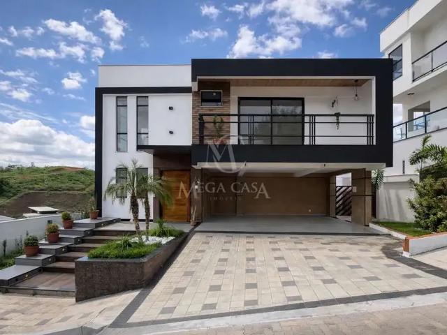 Casa / Sobrado em Condomínio para Venda em Juiz de Fora/MG Salvaterra 4 Quartos