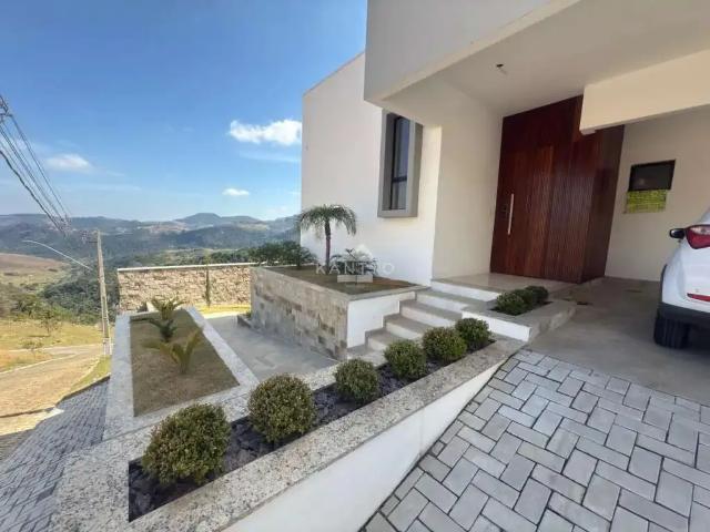 Casa / Sobrado em Condomínio para Venda em Juiz de Fora/MG Salvaterra 4 Quartos
