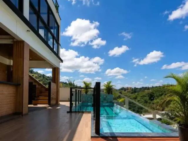 Casa / Sobrado em Condomínio para Venda em Juiz de Fora/MG Salvaterra 4 Quartos