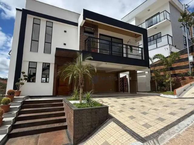 Casa / Sobrado em Condomínio para Venda em Juiz de Fora/MG Salvaterra 4 Quartos