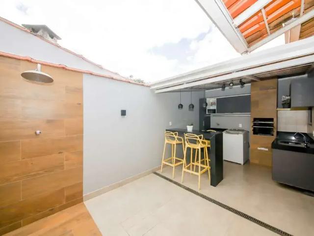 Casa / Sobrado em Condomínio para Venda em Juiz de Fora/MG Serra D'Água 2 Quartos