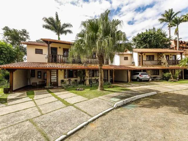 Casa / Sobrado em Condomínio para Venda em Juiz de Fora/MG Serro Azul 3 Quartos