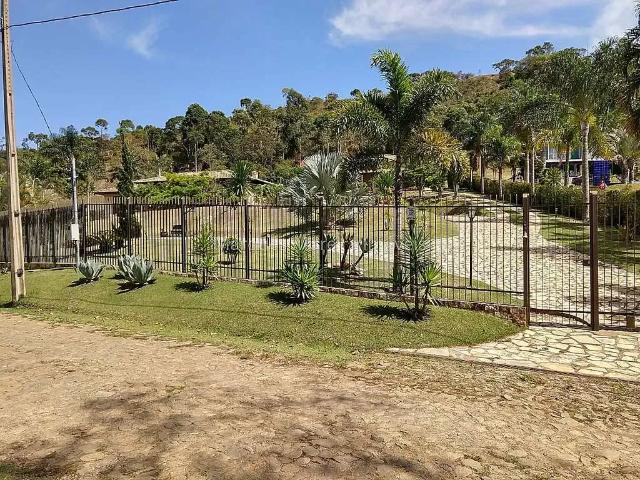 Casa / Sobrado em Condomínio para Venda em Juiz de Fora/MG Villagio da Serra 4 Quartos