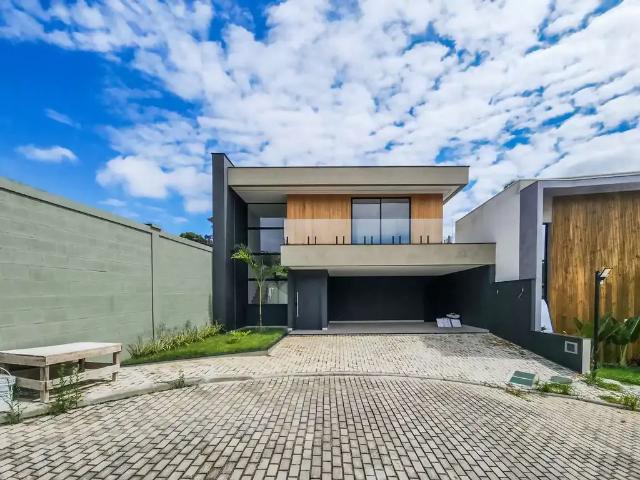 Casa / Sobrado em Condomínio para Venda em Juiz de Fora/MG Vina Del Mar 4 Quartos
