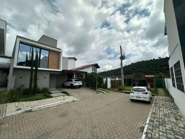 Casa / Sobrado em Condomínio para Venda em Juiz de Fora/MG Vina Del Mar 3 Quartos