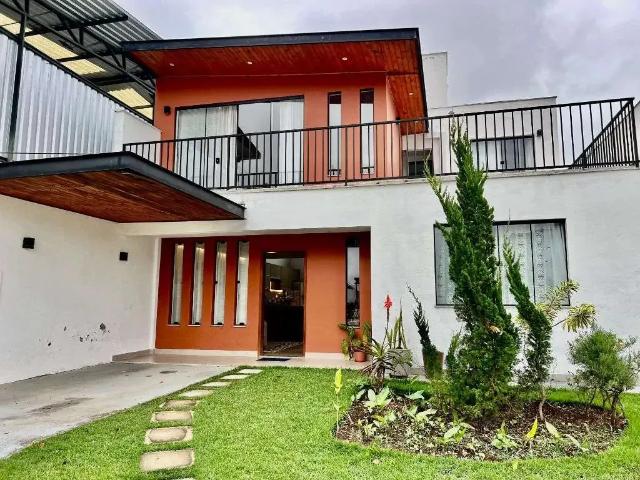 Casa / Sobrado em Condomínio para Venda em Juiz de Fora/MG Vina Del Mar 3 Quartos