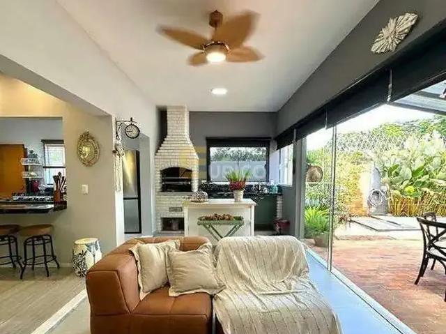 Casa / Sobrado em Condomínio para Venda em Jundiaí/SP Vale Azul 3 Quartos