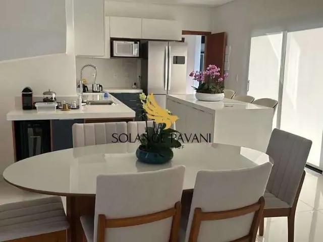 Casa / Sobrado em Condomínio para Venda em Jundiaí/SP Vale Azul 4 Quartos