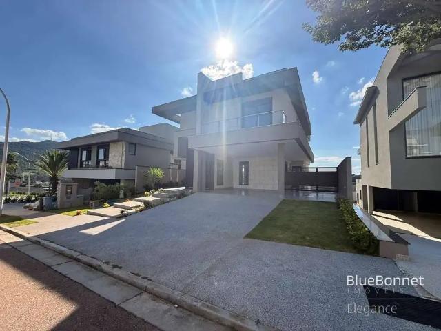 Casa / Sobrado em Condomínio para Venda em Jundiaí/SP Vila Maringá 4 Quartos