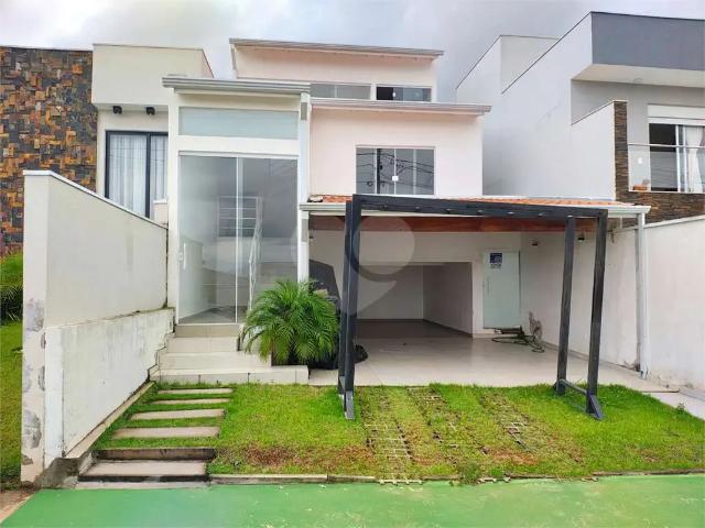 Casa / Sobrado em Condomínio para Venda em Jundiaí/SP Vila Aparecida 3 Quartos