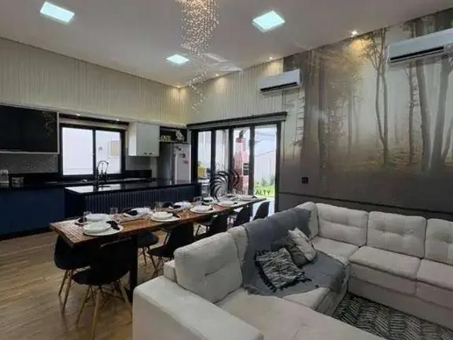Casa / Sobrado em Condomínio para Venda em Jundiaí/SP Bella Vittà 4 Quartos
