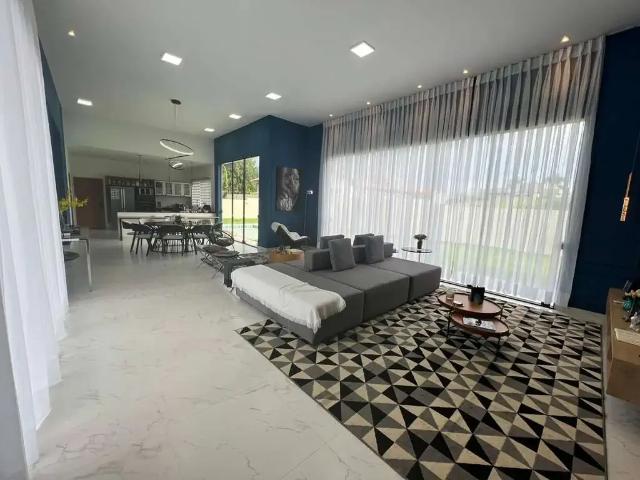 Casa / Sobrado em Condomínio para Venda em Jundiaí/SP Caxambu 3 Quartos