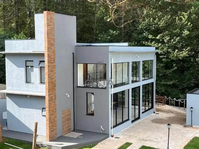 Casa / Sobrado em Condomínio para Venda em Jundiaí/SP Caxambu 4 Quartos