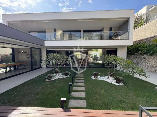 Casa / Sobrado em Condomínio para Venda em Jundiaí/SP Cidade Santos Dumont 5 Quartos