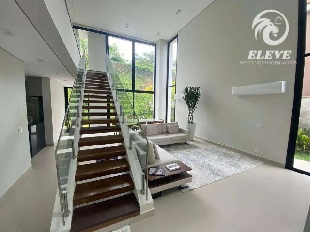 Casa / Sobrado em Condomínio para Venda em Jundiaí/SP Cidade Santos Dumont 3 Quartos
