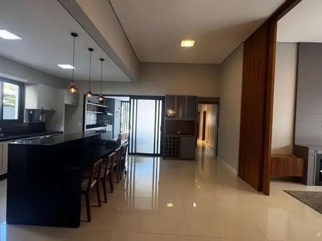 Casa / Sobrado em Condomínio para Venda em Jundiaí/SP Condomínio Reserva da Serra 3 Quartos