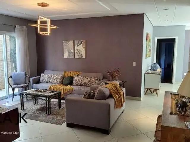 Casa / Sobrado em Condomínio para Venda em Jundiaí/SP Engordadouro 4 Quartos