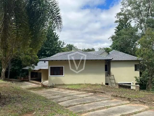 Casa / Sobrado em Condomínio para Venda em Jundiaí/SP Ivoturucaia 4 Quartos
