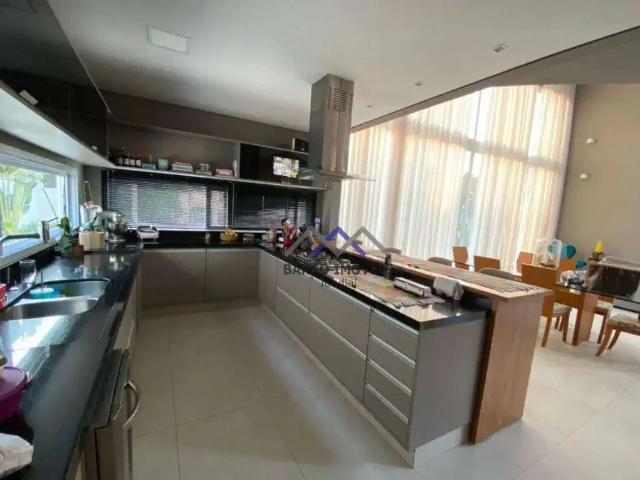 Casa / Sobrado em Condomínio para Venda em Jundiaí/SP Jardim Caxambu 4 Quartos