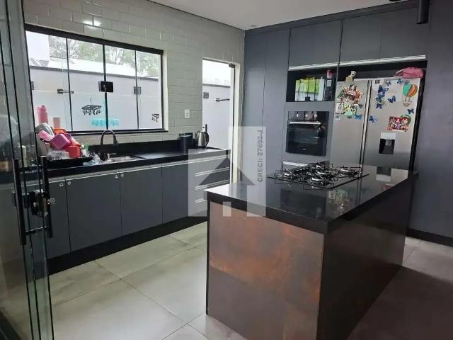 Casa / Sobrado em Condomínio para Venda em Jundiaí/SP Jardim Celeste 4 Quartos