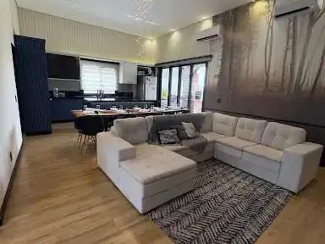 Casa / Sobrado em Condomínio para Venda em Jundiaí/SP Jardim Celeste 4 Quartos