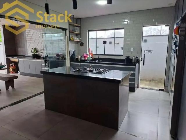 Casa / Sobrado em Condomínio para Venda em Jundiaí/SP Jardim Celeste 4 Quartos