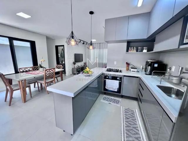Casa / Sobrado em Condomínio para Venda em Jundiaí/SP Jardim Celeste 3 Quartos
