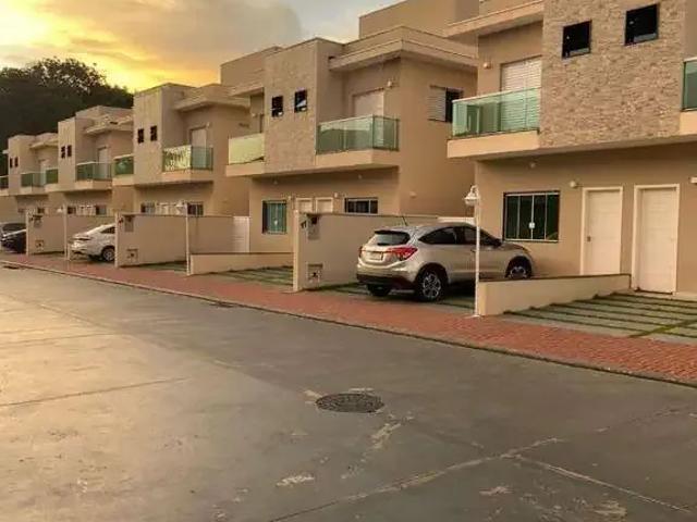 Casa / Sobrado em Condomínio para Venda em Jundiaí/SP Jardim das Carpas 3 Quartos