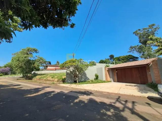 Casa / Sobrado em Condomínio para Venda em Jundiaí/SP Jardim Novo Mundo 3 Quartos