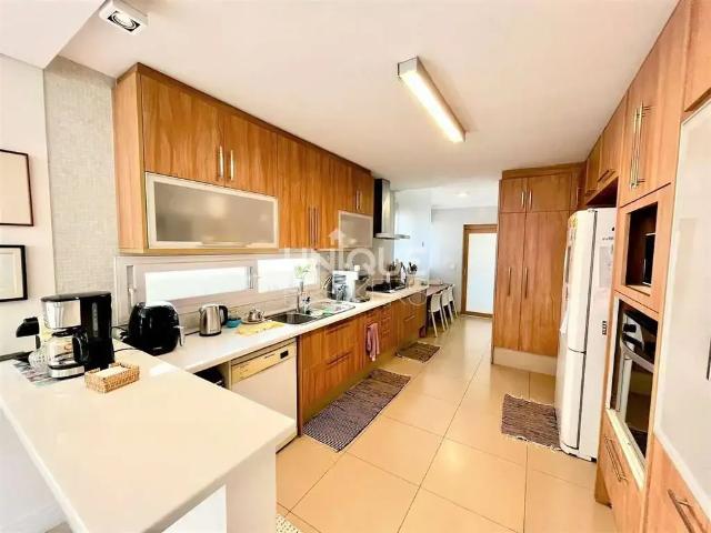 Casa / Sobrado em Condomínio para Venda em Jundiaí/SP Jardim Santa Teresa 4 Quartos