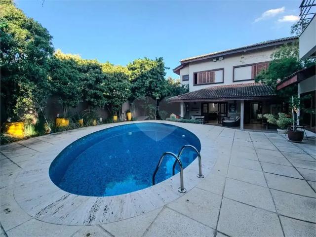 Casa / Sobrado em Condomínio para Venda em Jundiaí/SP Jardim Santa Teresa 5 Quartos