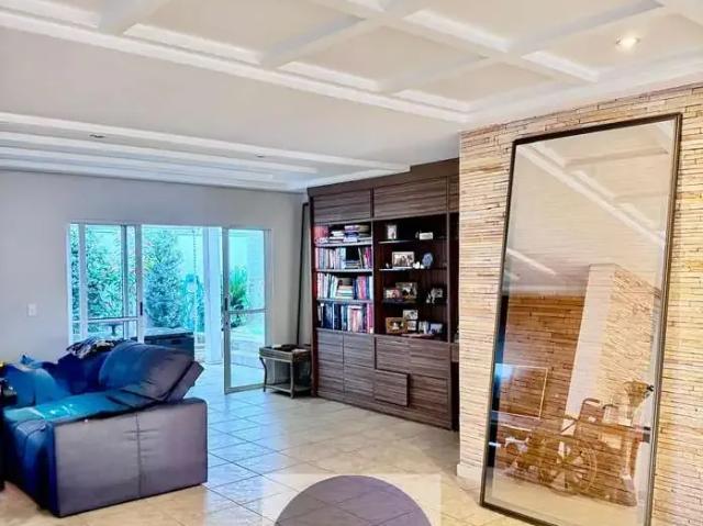 Casa / Sobrado em Condomínio para Venda em Jundiaí/SP Jundiaí Mirim 4 Quartos