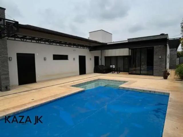Casa / Sobrado em Condomínio para Venda em Jundiaí/SP Medeiros 4 Quartos