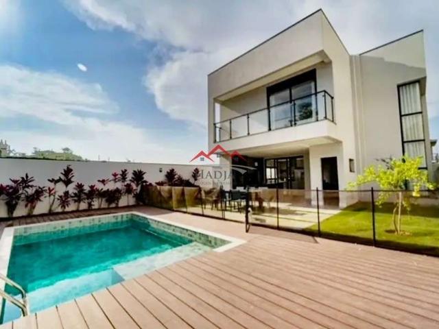 Casa / Sobrado em Condomínio para Venda em Jundiaí/SP Medeiros 4 Quartos