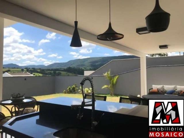 Casa / Sobrado em Condomínio para Venda em Jundiaí/SP Medeiros 4 Quartos