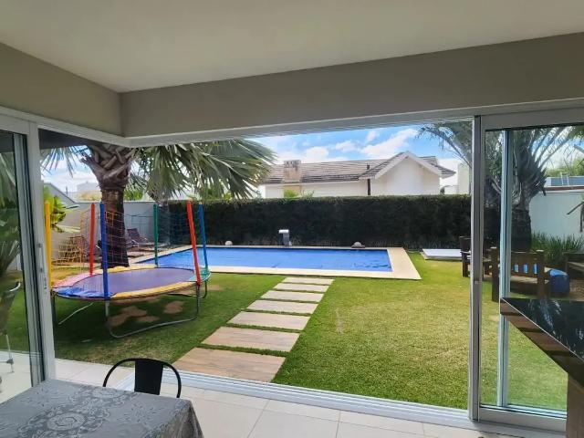 Casa / Sobrado em Condomínio para Venda em Jundiaí/SP Medeiros 4 Quartos