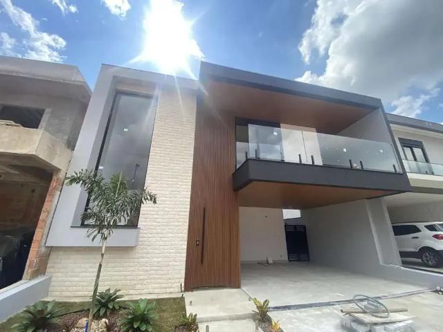 Casa / Sobrado em Condomínio para Venda em Jundiaí/SP Medeiros 4 Quartos