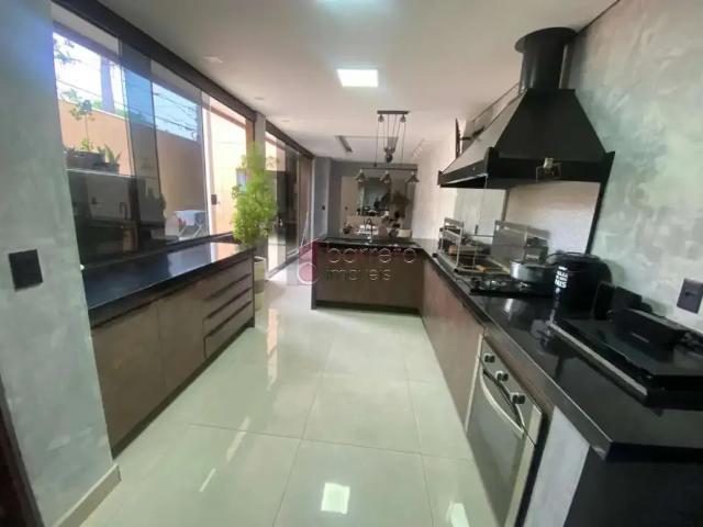 Casa / Sobrado em Condomínio para Venda em Jundiaí/SP Medeiros 4 Quartos