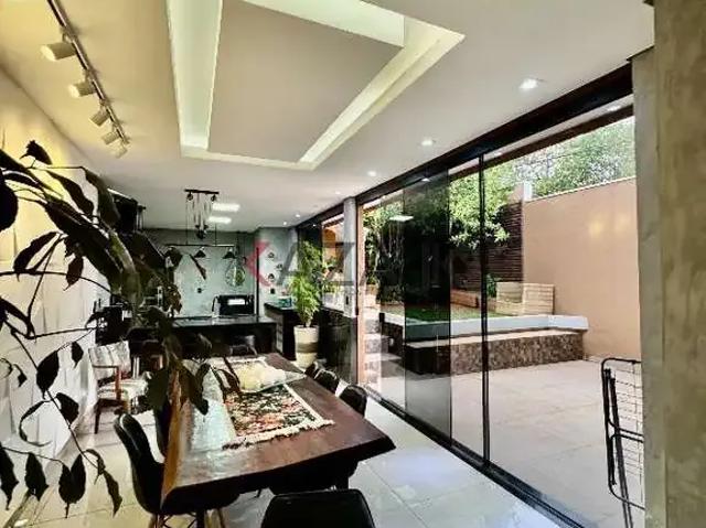 Casa / Sobrado em Condomínio para Venda em Jundiaí/SP Medeiros 4 Quartos