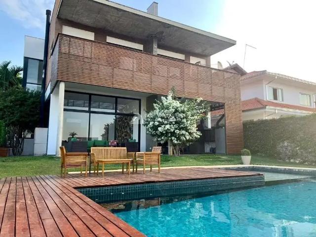 Casa / Sobrado em Condomínio para Venda em Jundiaí/SP Medeiros 4 Quartos