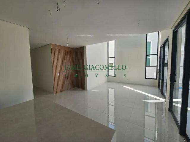 Casa / Sobrado em Condomínio para Venda em Jundiaí/SP Medeiros 4 Quartos