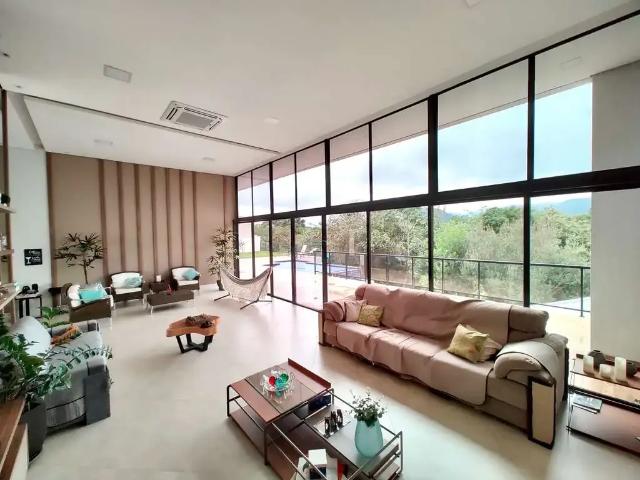 Casa / Sobrado em Condomínio para Venda em Jundiaí/SP Medeiros 3 Quartos