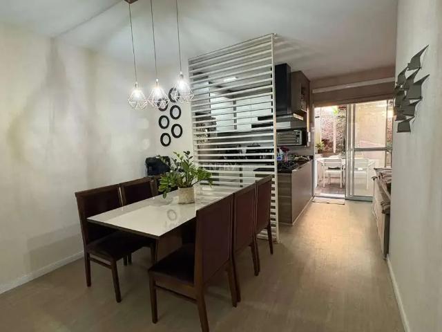 Casa / Sobrado em Condomínio para Venda em Jundiaí/SP Medeiros 3 Quartos