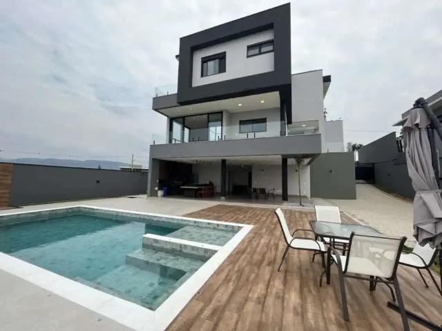 Casa / Sobrado em Condomínio para Venda em Jundiaí/SP Medeiros 3 Quartos