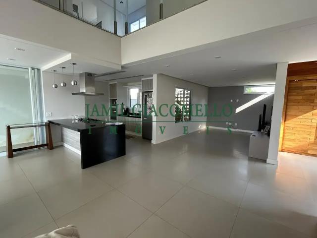 Casa / Sobrado em Condomínio para Venda em Jundiaí/SP Medeiros 3 Quartos