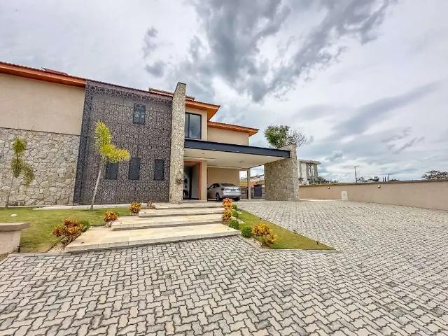 Casa / Sobrado em Condomínio para Venda em Jacareí/SP Cidade Jardim 4 Quartos