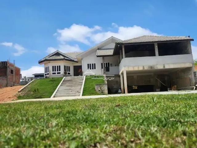 Casa / Sobrado em Condomínio para Venda em Jacareí/SP Condomínio Parque Vale dos Lagos 4 Quartos