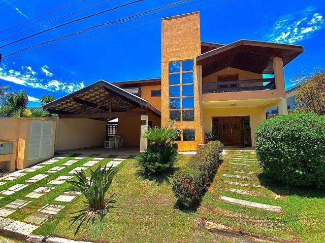 Casa / Sobrado em Condomínio para Venda em Jacareí/SP Jardim Coleginho 4 Quartos