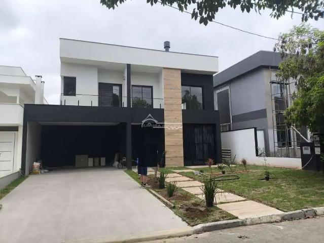 Casa / Sobrado em Condomínio para Venda em Jacareí/SP Jardim Califórnia 4 Quartos