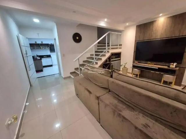 Casa / Sobrado em Condomínio para Venda em Jacareí/SP Jardim Califórnia 2 Quartos